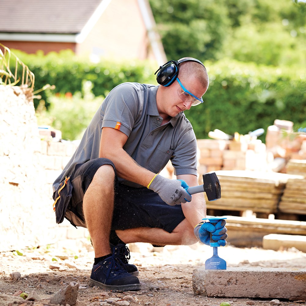 Toolstream Ltd | Silverline Bolster Chisel with Guard