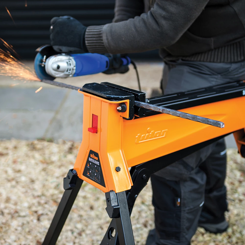 Toolstream Ltd | Triton SuperJaws Portable Clamping System