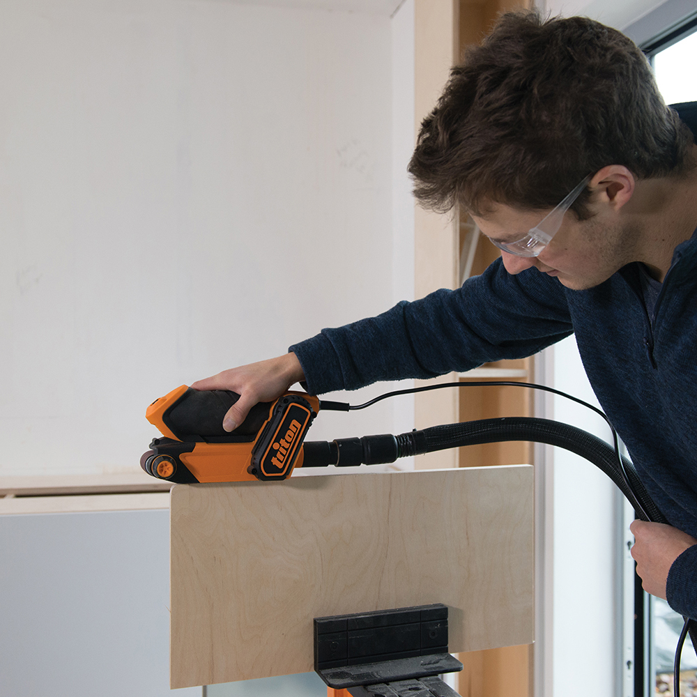 Toolstream Ltd Triton 450W Palm Belt Sander 64mm